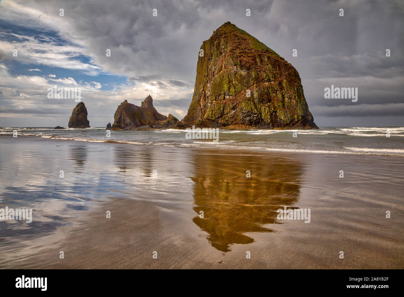 Rock spectacle hi-res stock photography and images - Alamy