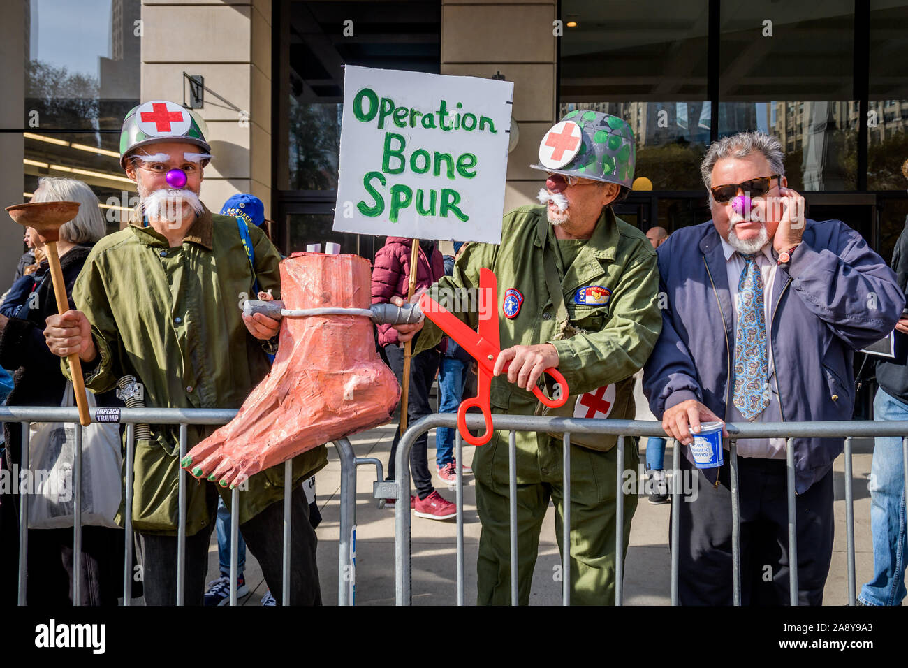 Bone spurs hi-res stock photography and images - Alamy