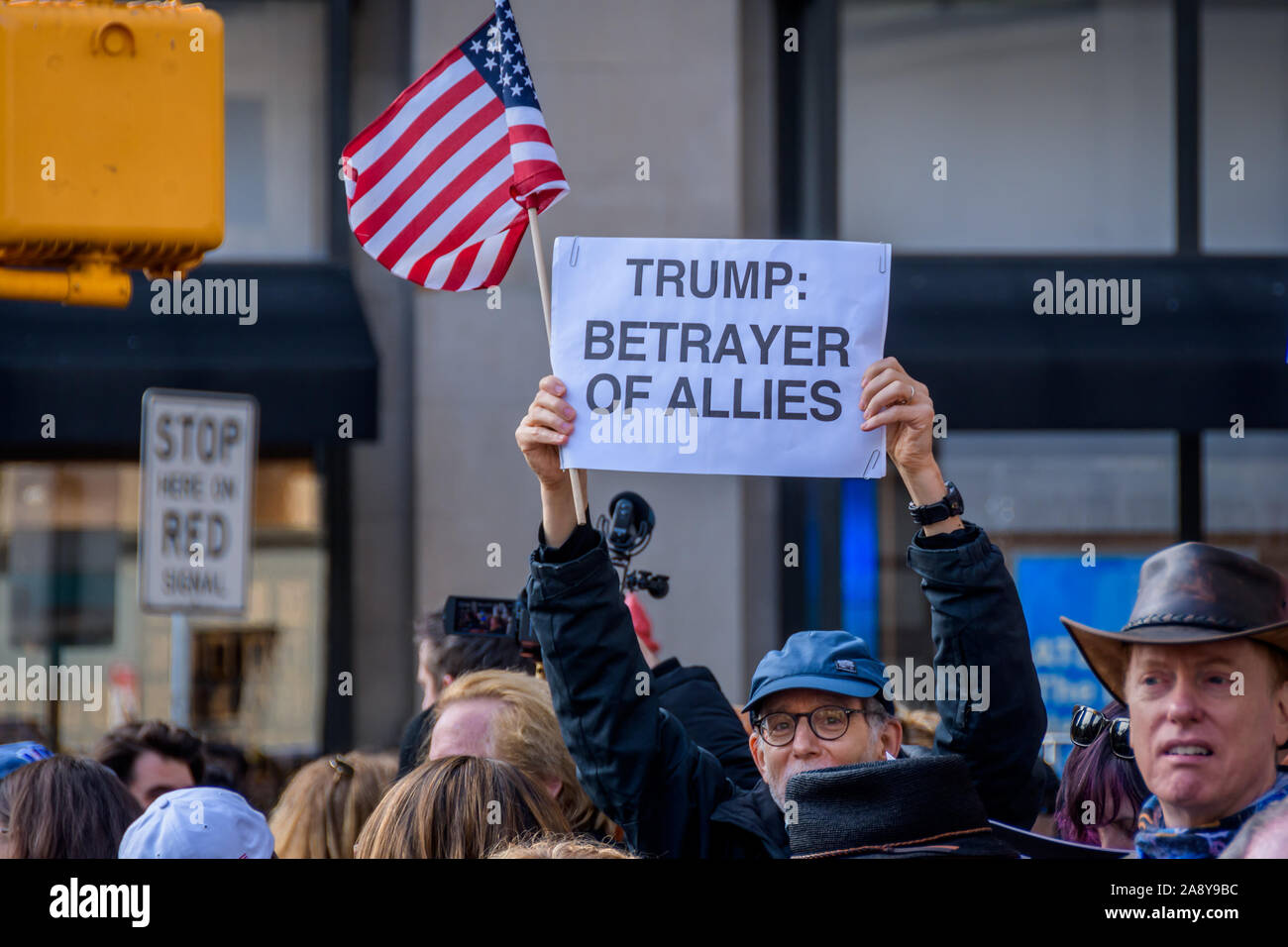 Bone spurs hi-res stock photography and images - Alamy