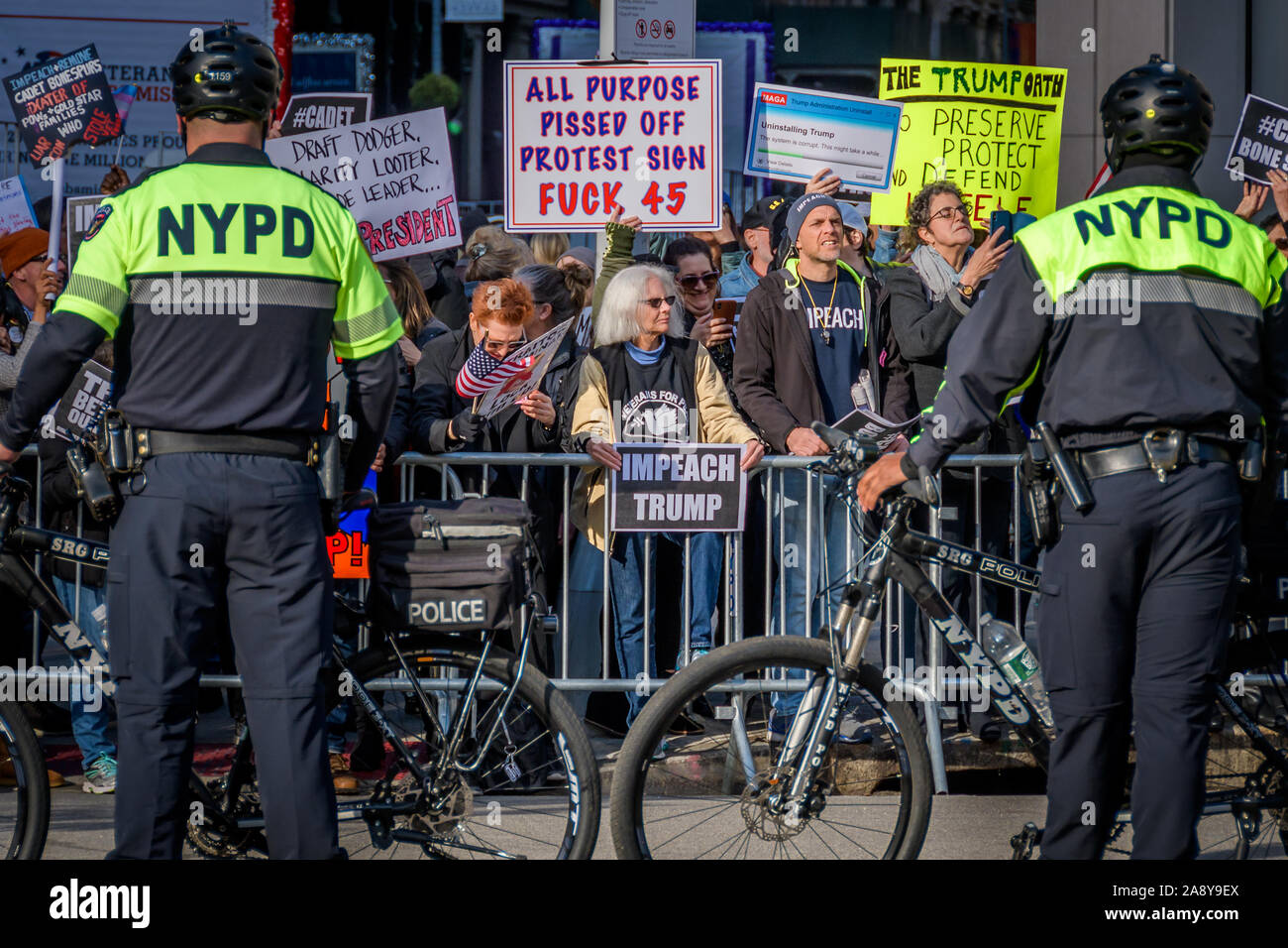 Cadet bone spurs hi-res stock photography and images - Alamy