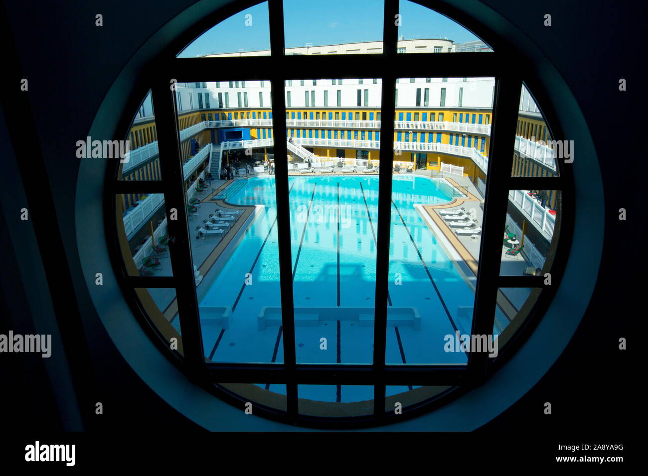 PISCINE MOLITOR, PARIS Stock Photo - Alamy