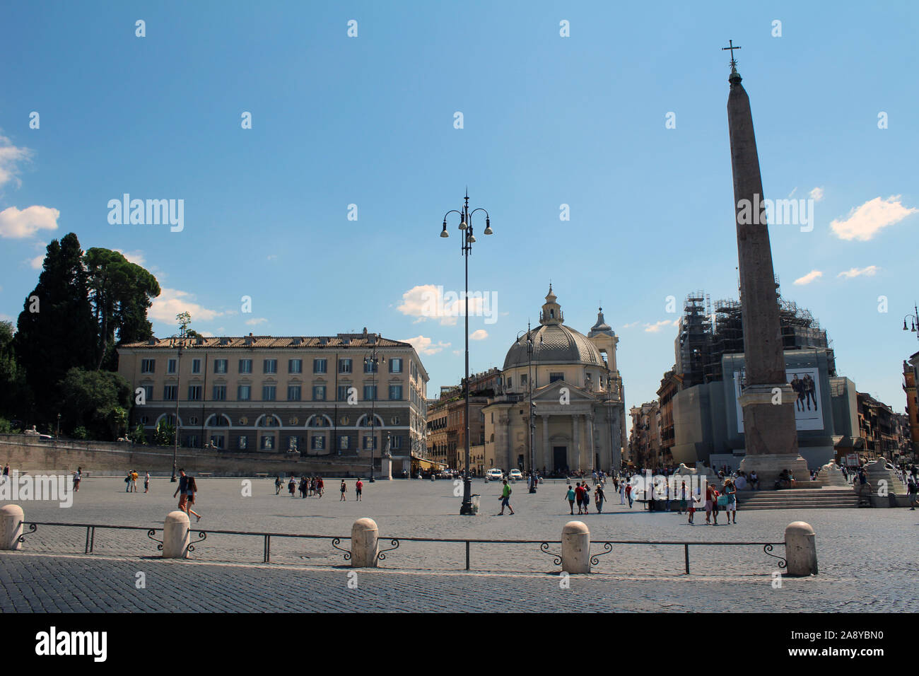 Obelisk porta del popolo hi-res stock photography and images - Alamy