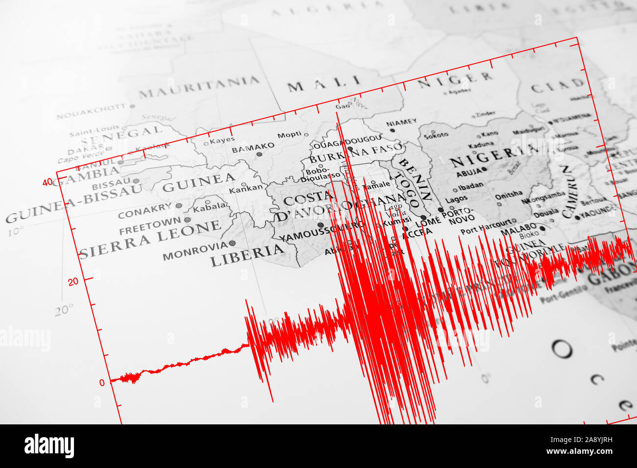 Red seismic wave over weastern Africa map Stock Photo - Alamy