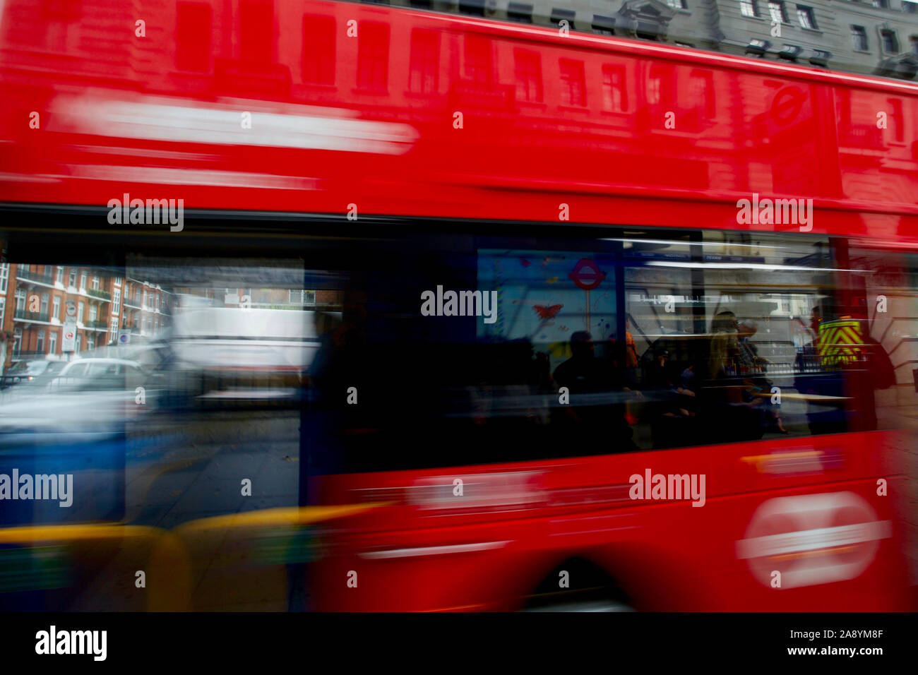 Red bus, London, England Stock Photo - Alamy