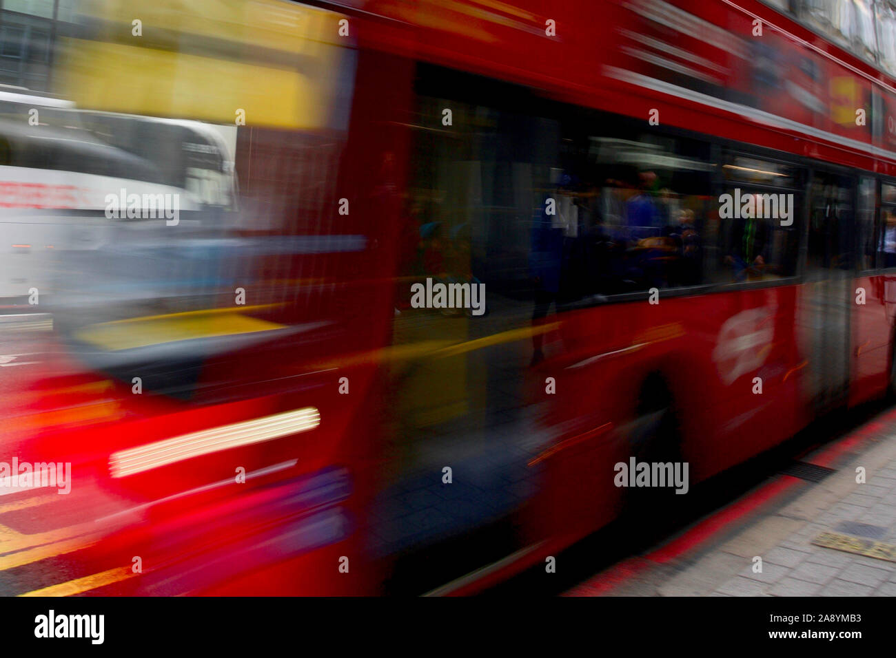 Red bus, London, England Stock Photo - Alamy