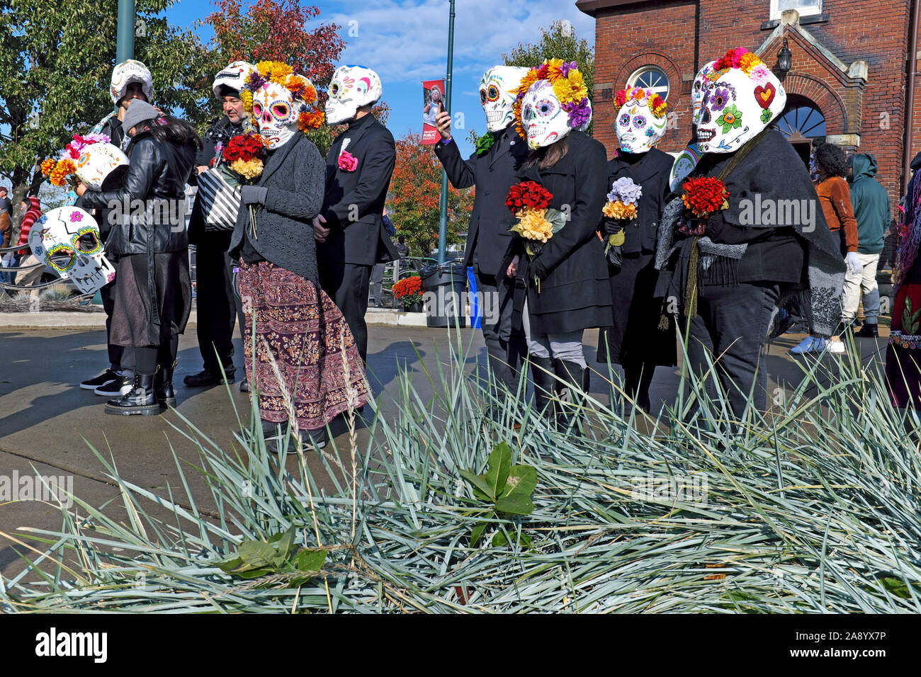 The gordon square arts district hi-res stock photography and images - Alamy
