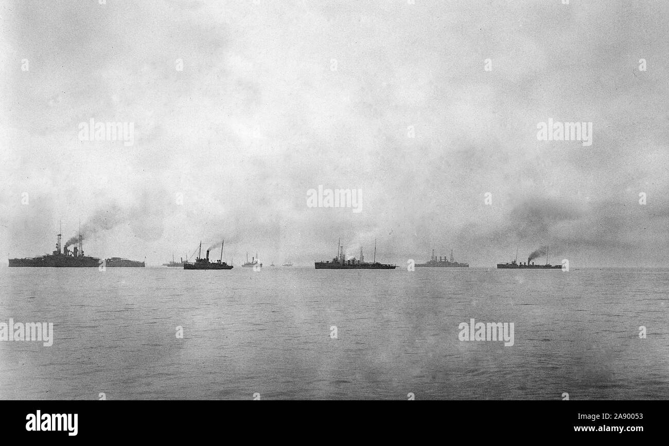 1900s naval Black and White Stock Photos & Images - Alamy