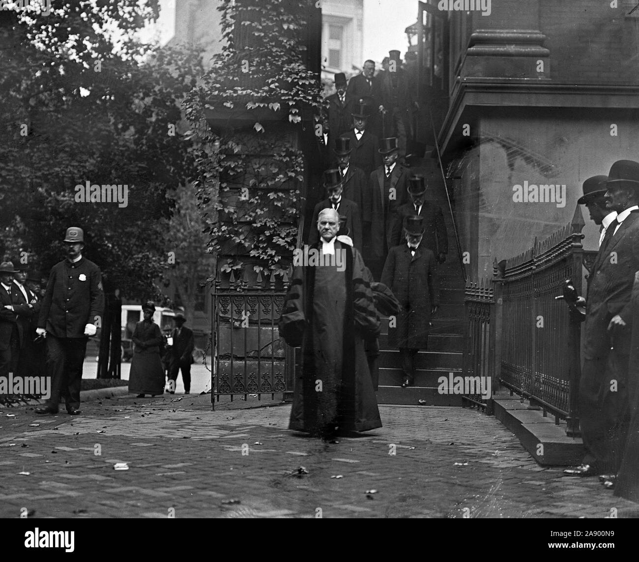 Funeral of Suprme Court Justice John Marshall Harlan at New York Avenue ...