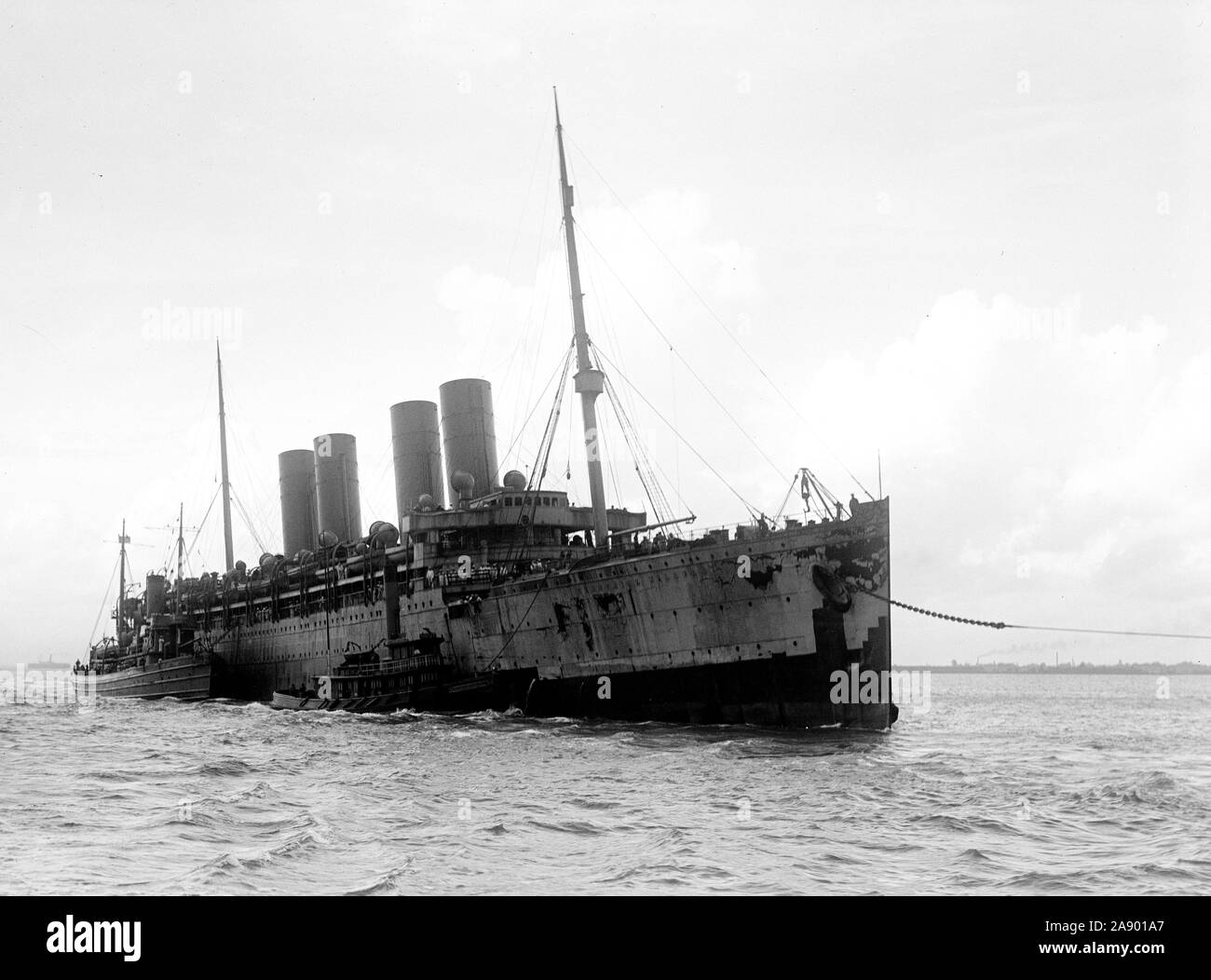 German ship hi-res stock photography and images - Alamy