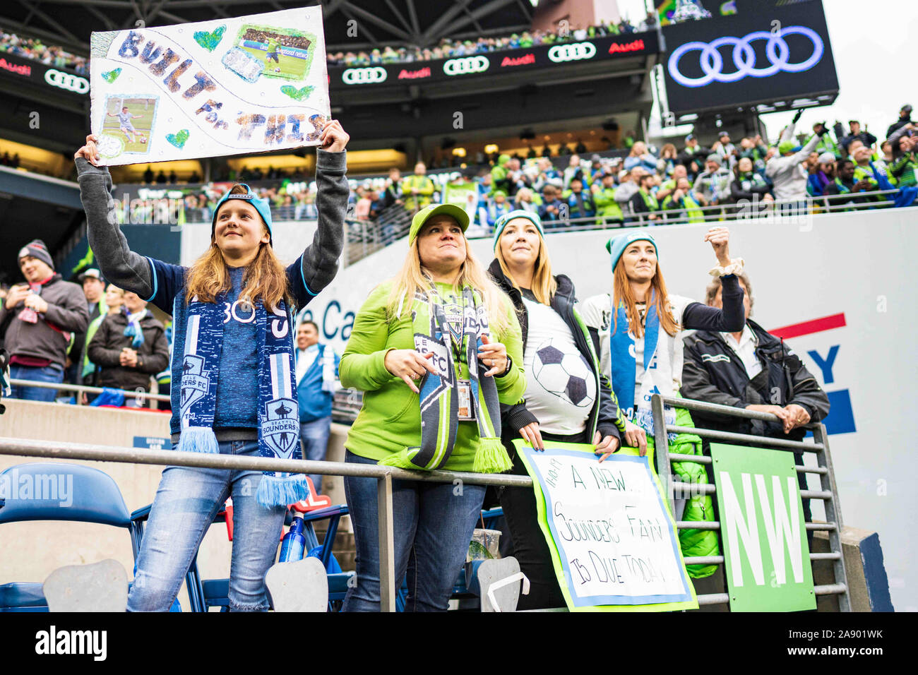 Toronto seattle sounders cup hi-res stock photography and images - Alamy