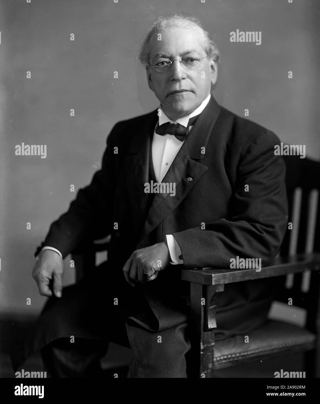 Early 1900s labor leaders hi-res stock photography and images - Alamy