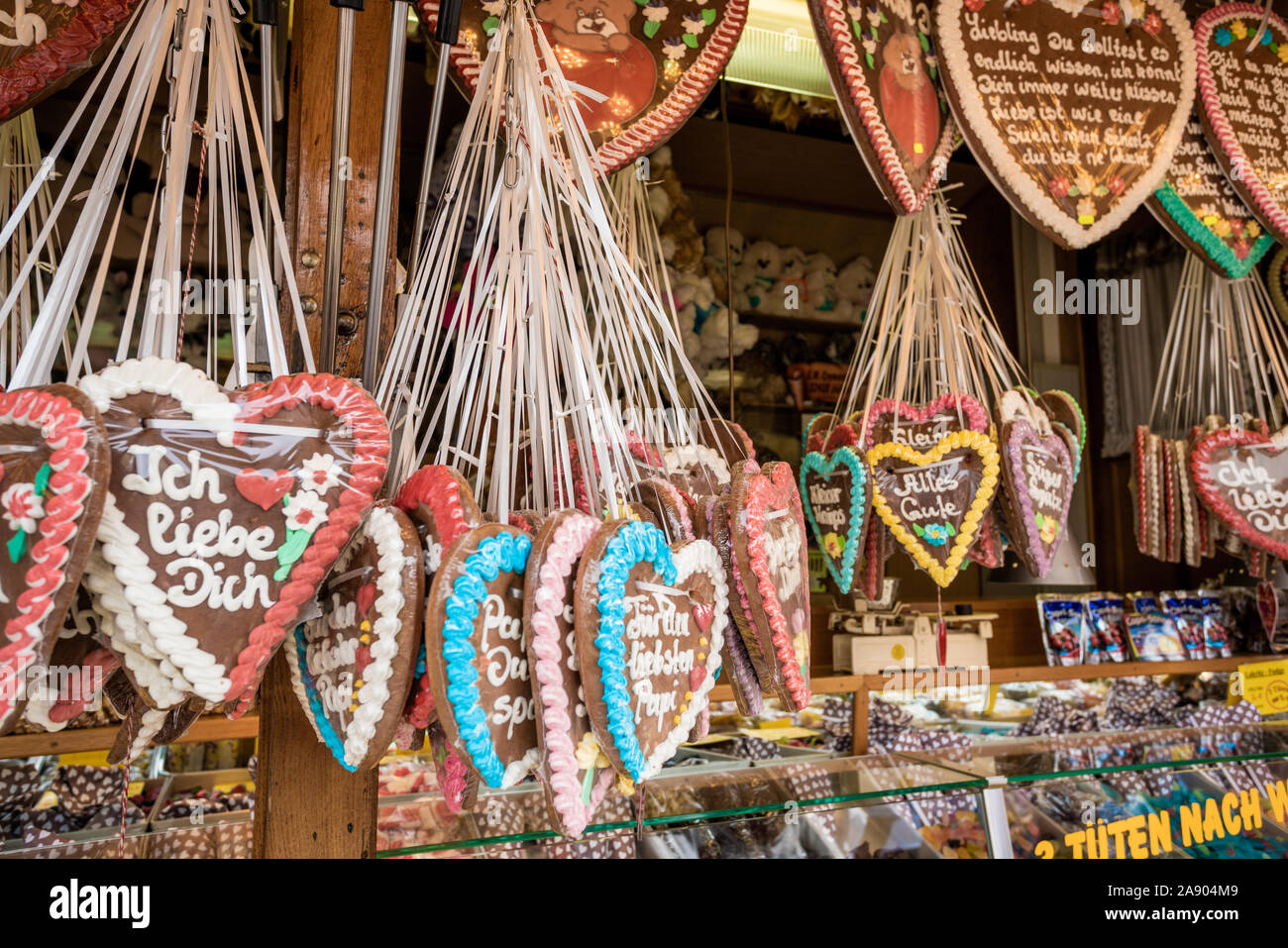 Traditional Gingerbread heart cookie in Germany Stock Photo - Alamy
