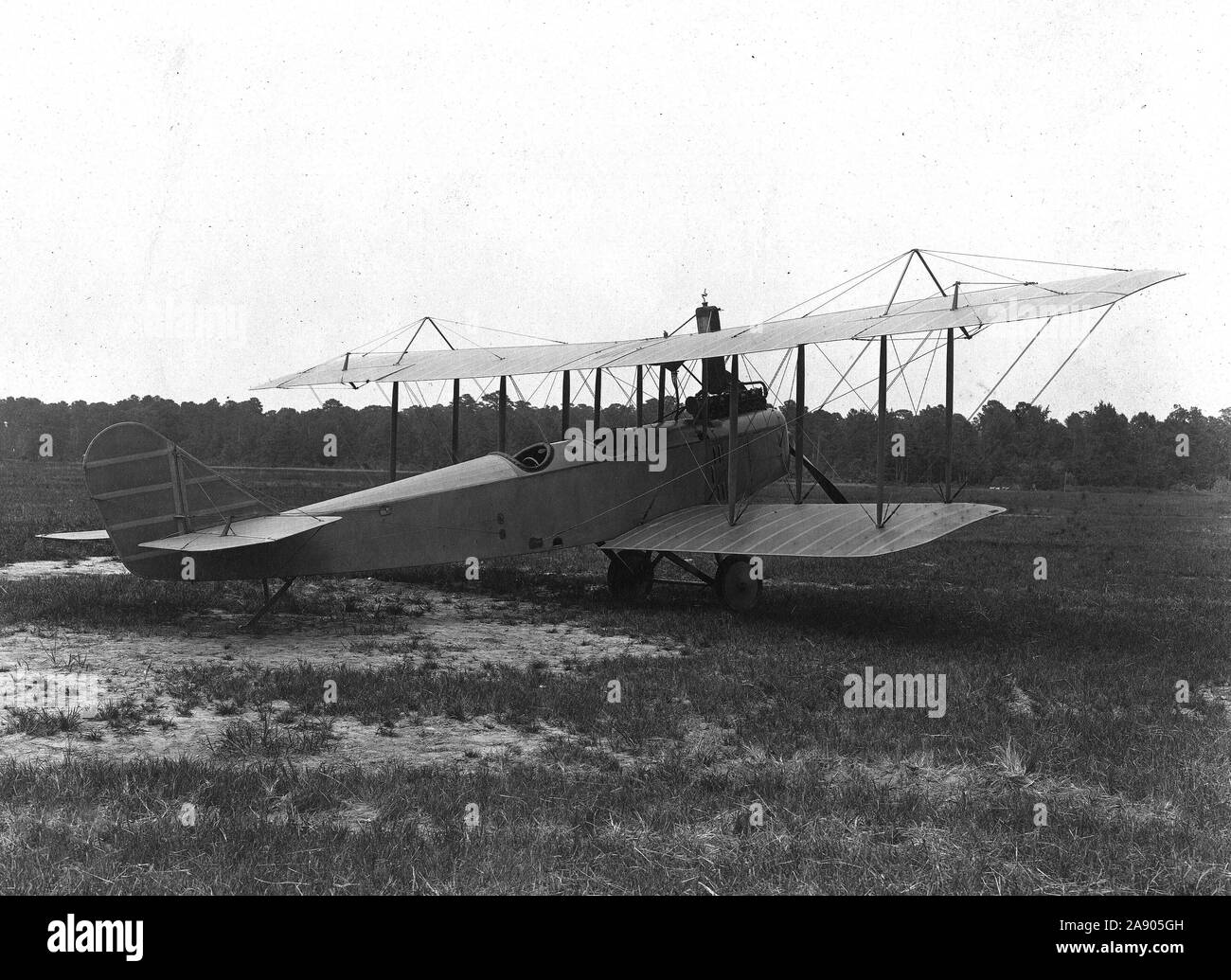 Aviation experimental station hi-res stock photography and images - Alamy