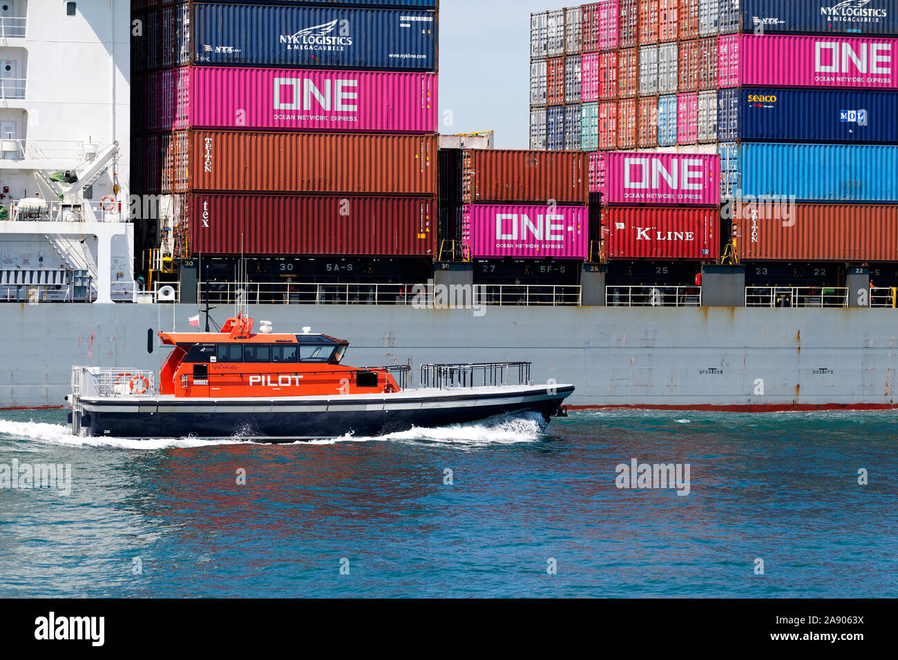 Container ship Swan River Bridge, leaving Fremantle Harbour under Pilot ...