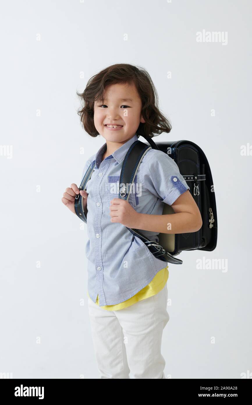 Japanese elementary school kid Stock Photo - Alamy