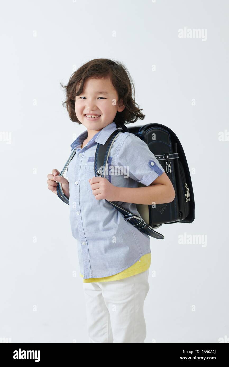 Japanese elementary school kid Stock Photo - Alamy