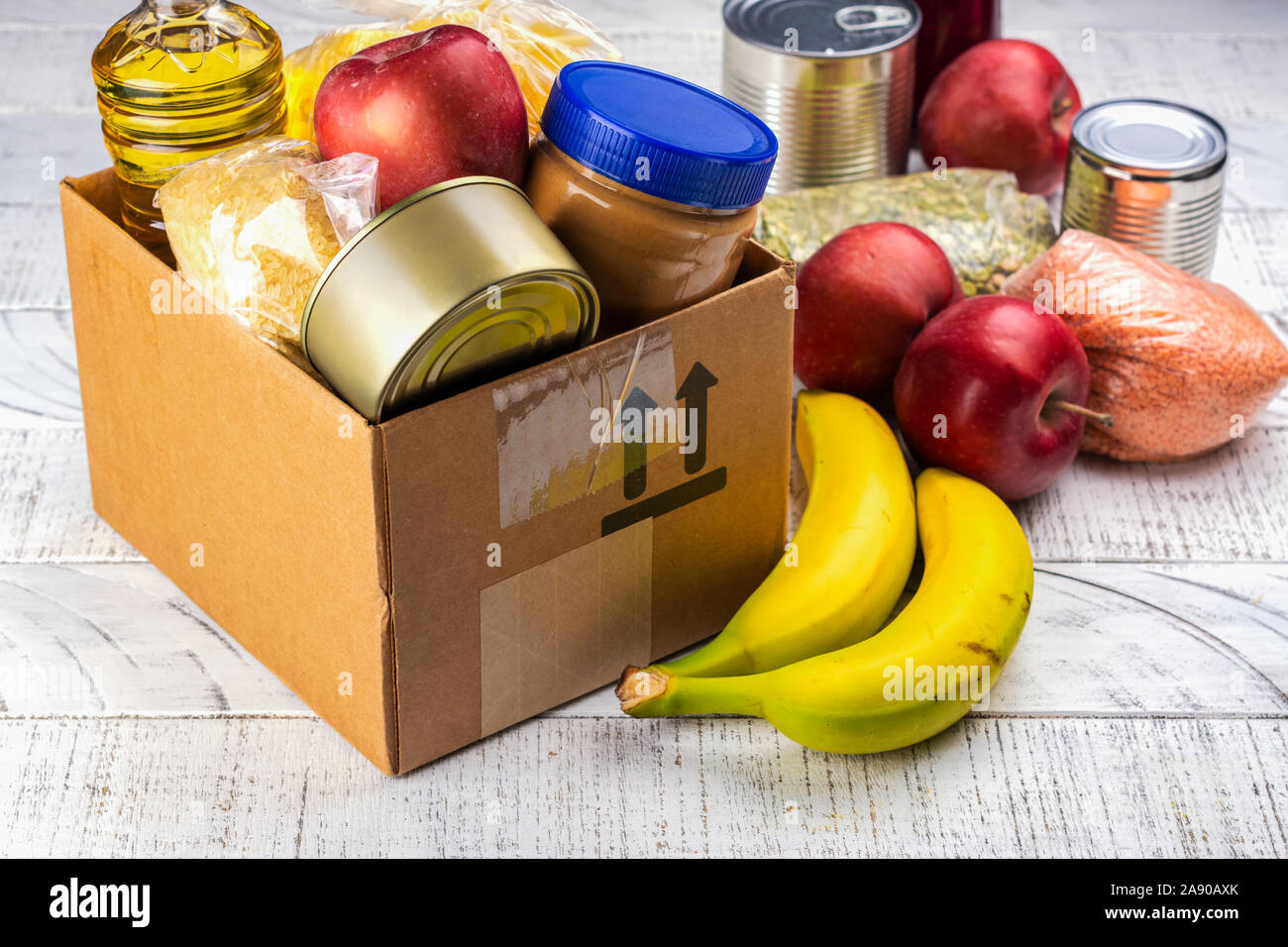 Food donation drive hi-res stock photography and images - Alamy