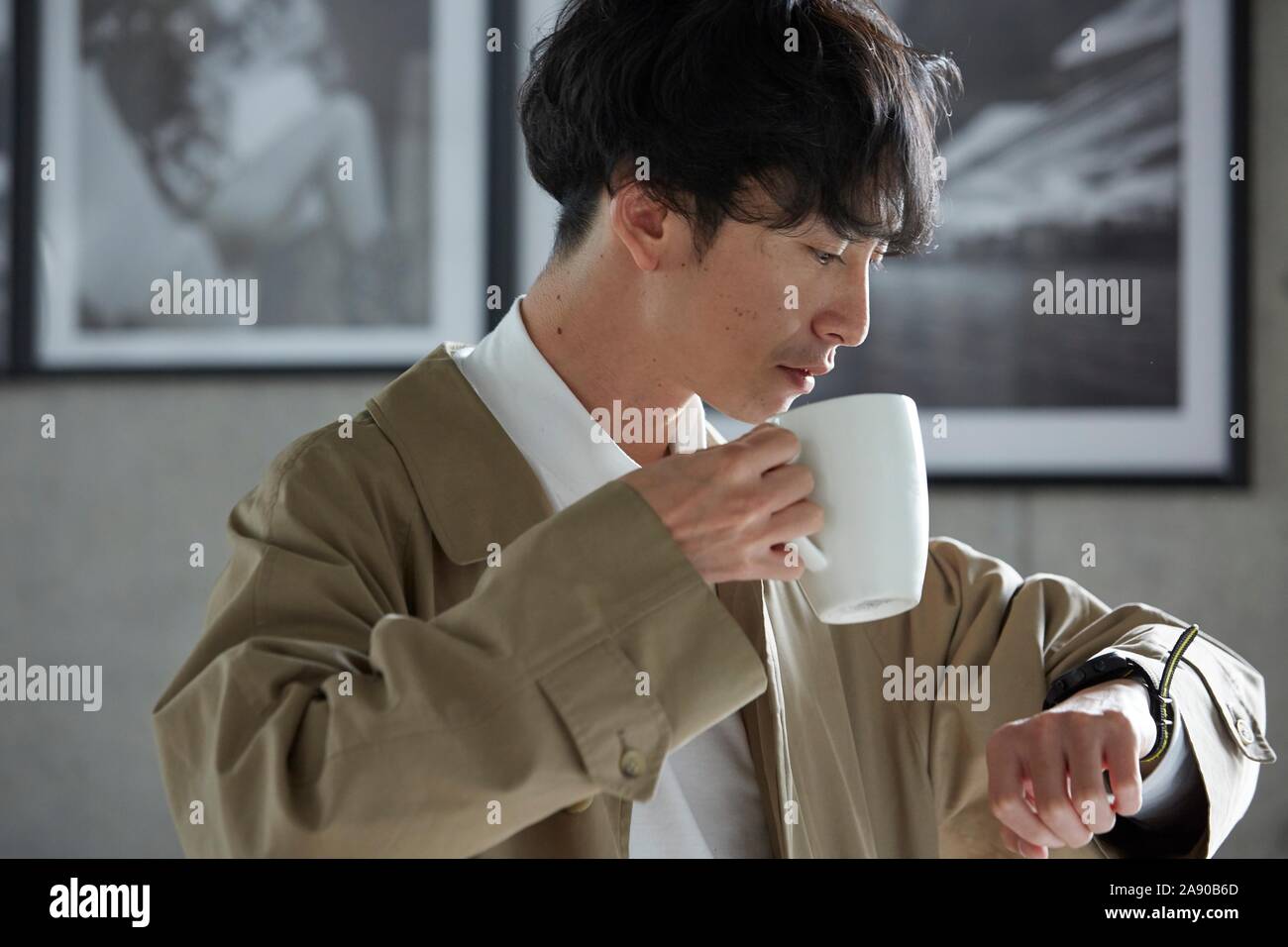 Young Japanese man portrait Stock Photo - Alamy