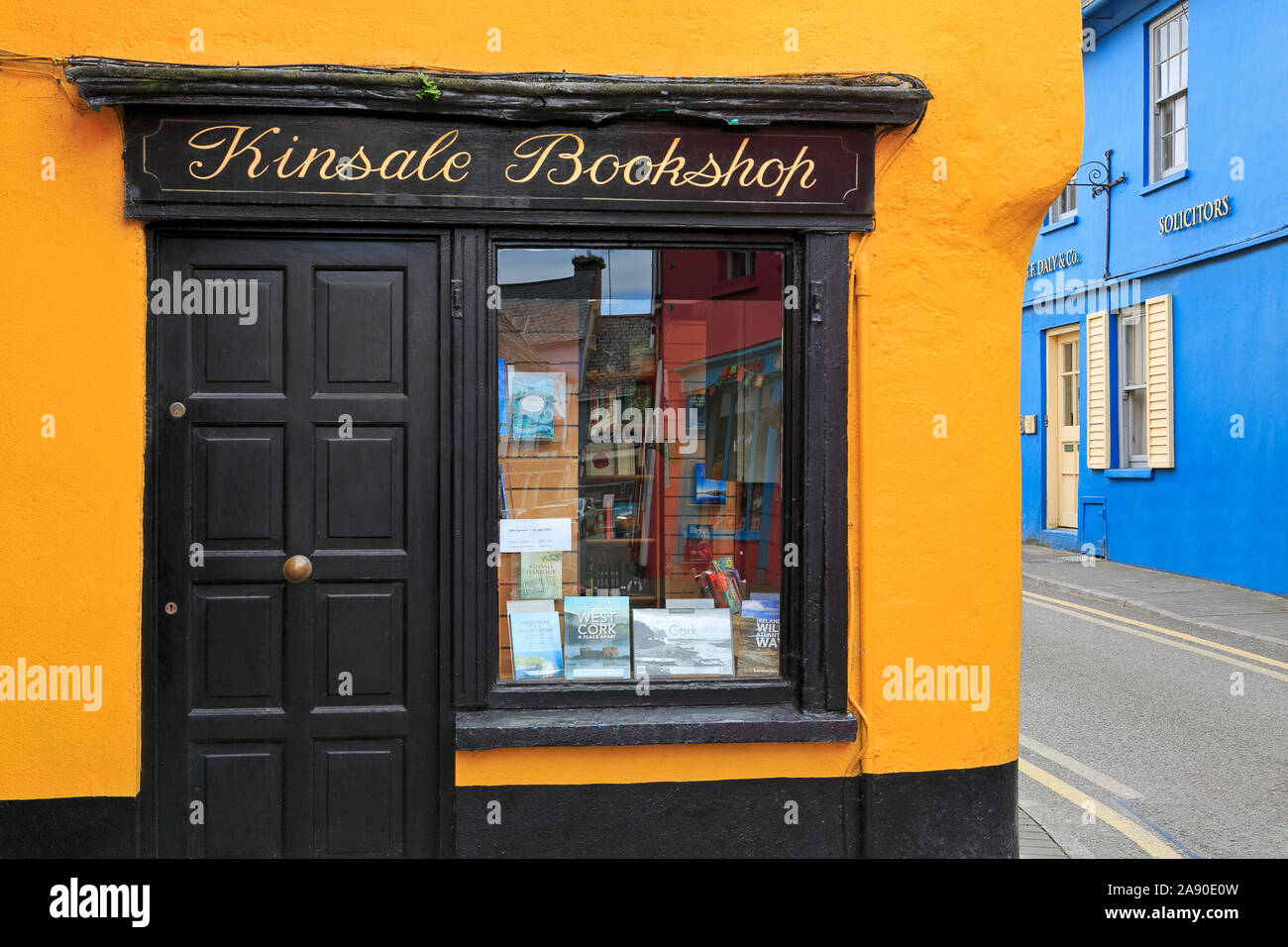 Bookshop ireland hi-res stock photography and images - Alamy