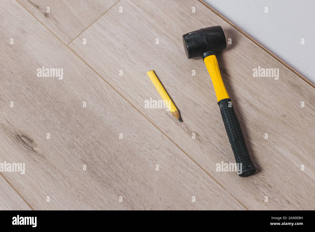 Tools for working with flooring - laying laminate for repair and ...