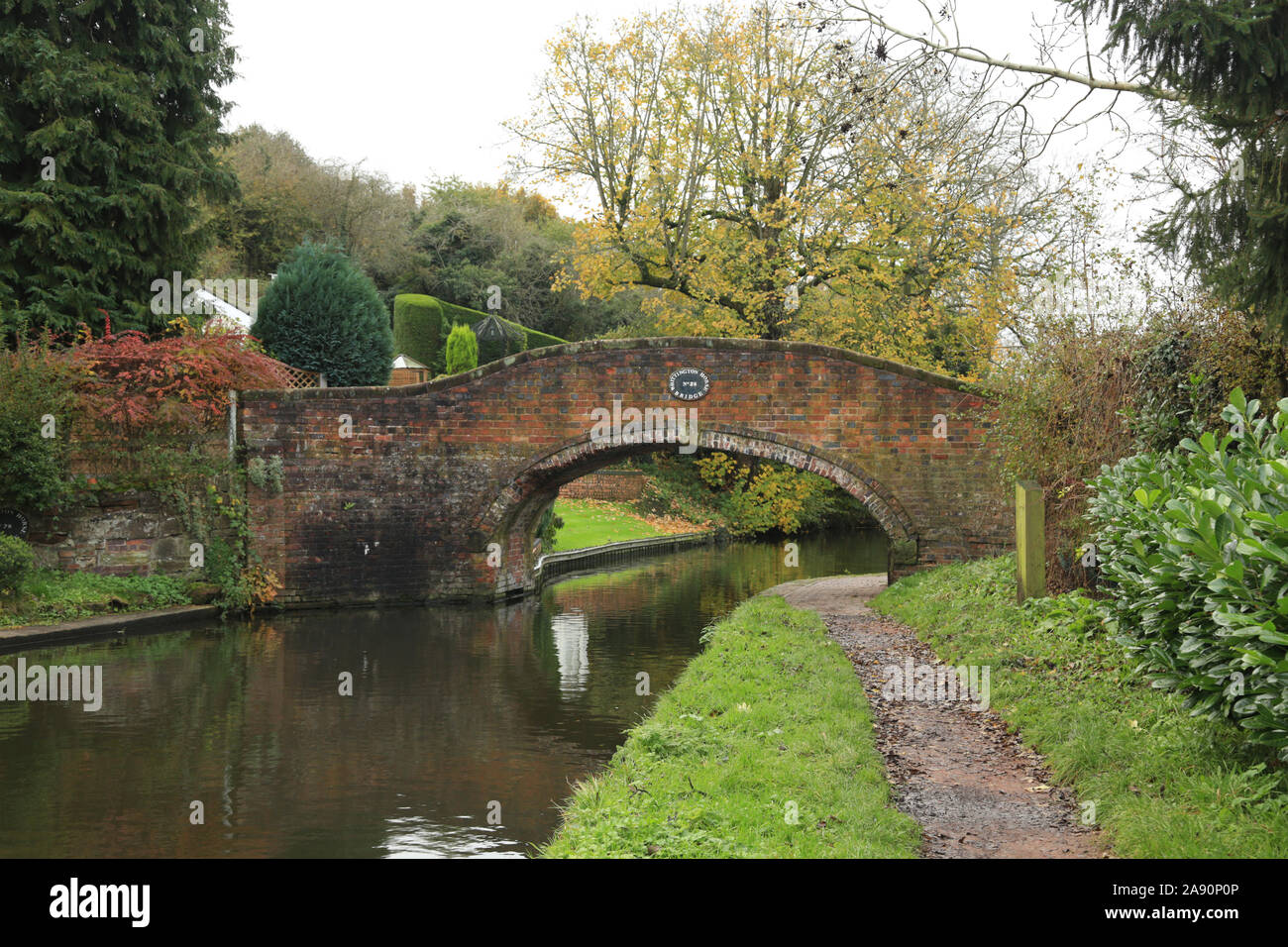 Whittington horse bridge over the Staffordshire and Worcestershire ...