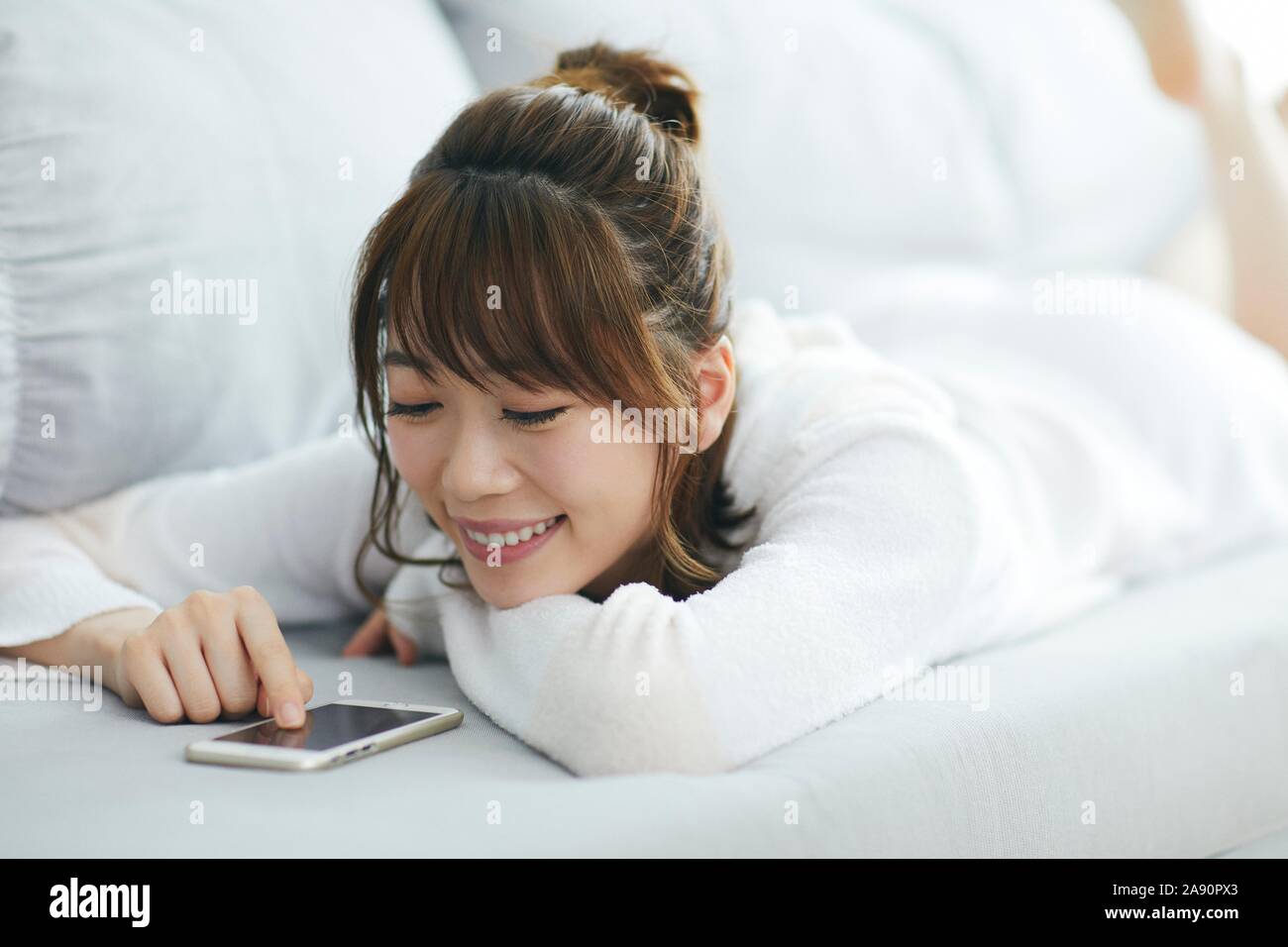 Young Japanese woman portrait Stock Photo - Alamy