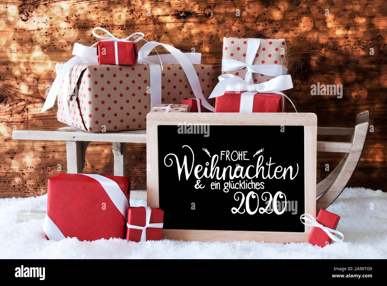 Sleigh, Gift, Snow, Bokeh, Glueckliches 2020 Means Happy 2020 Stock ...
