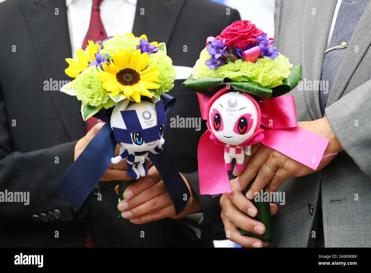 Victory bouquet, November 12, 2019 : Tokyo 2020 Olympic organizing ...