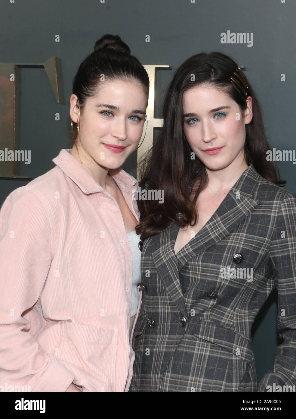 Beverly Hills, Ca. 11th Nov, 2019. Caroline Huey, Rebecca Huey, at ...