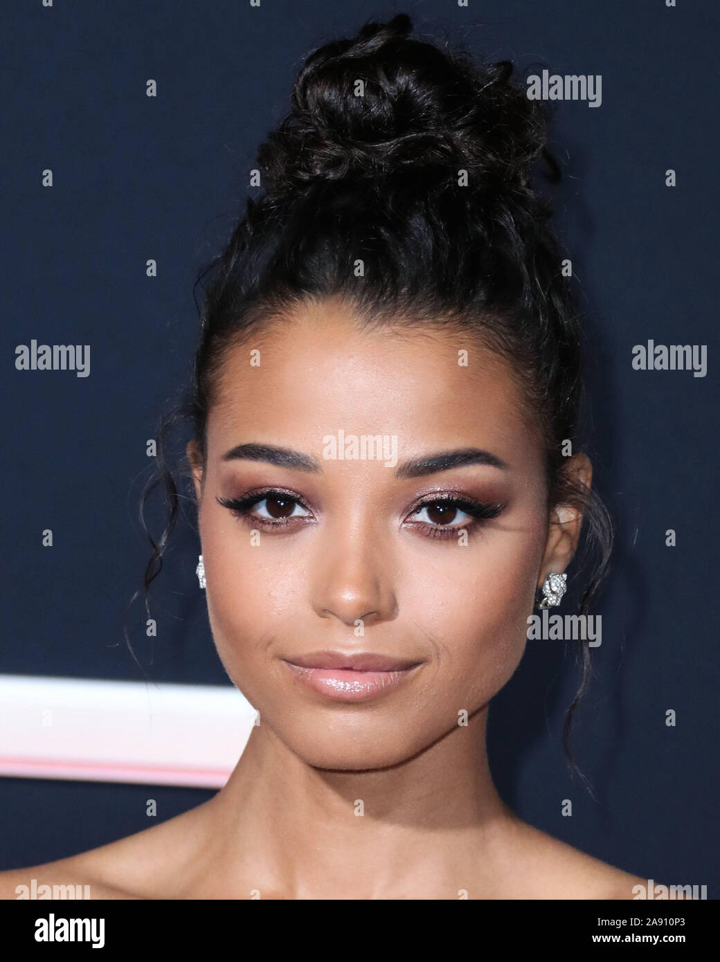 Ella Barry's Instagram, Twitter & Facebook on IDCrawl