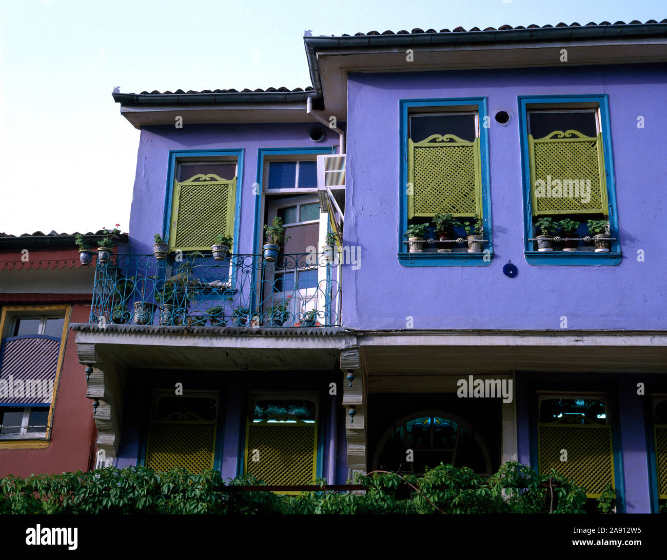 Traditional turkish homes exterior hi-res stock photography and images ...