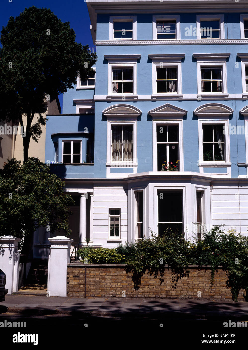 Exterior of house in London UK Stock Photo - Alamy