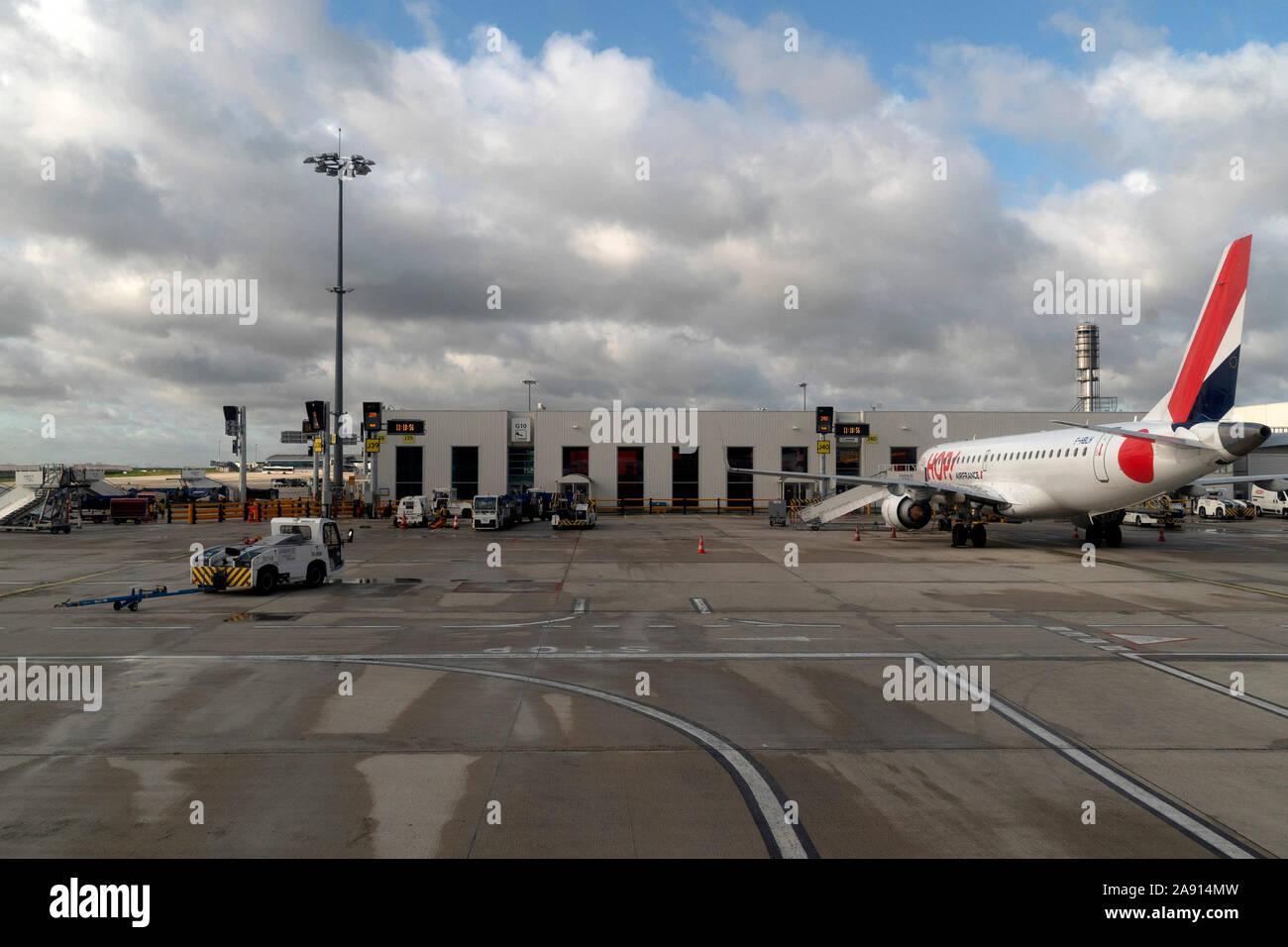 PARIS, FRANCE - NOVEMBER 7 2019 - Vharles de Gaulle CDG airport landing ...