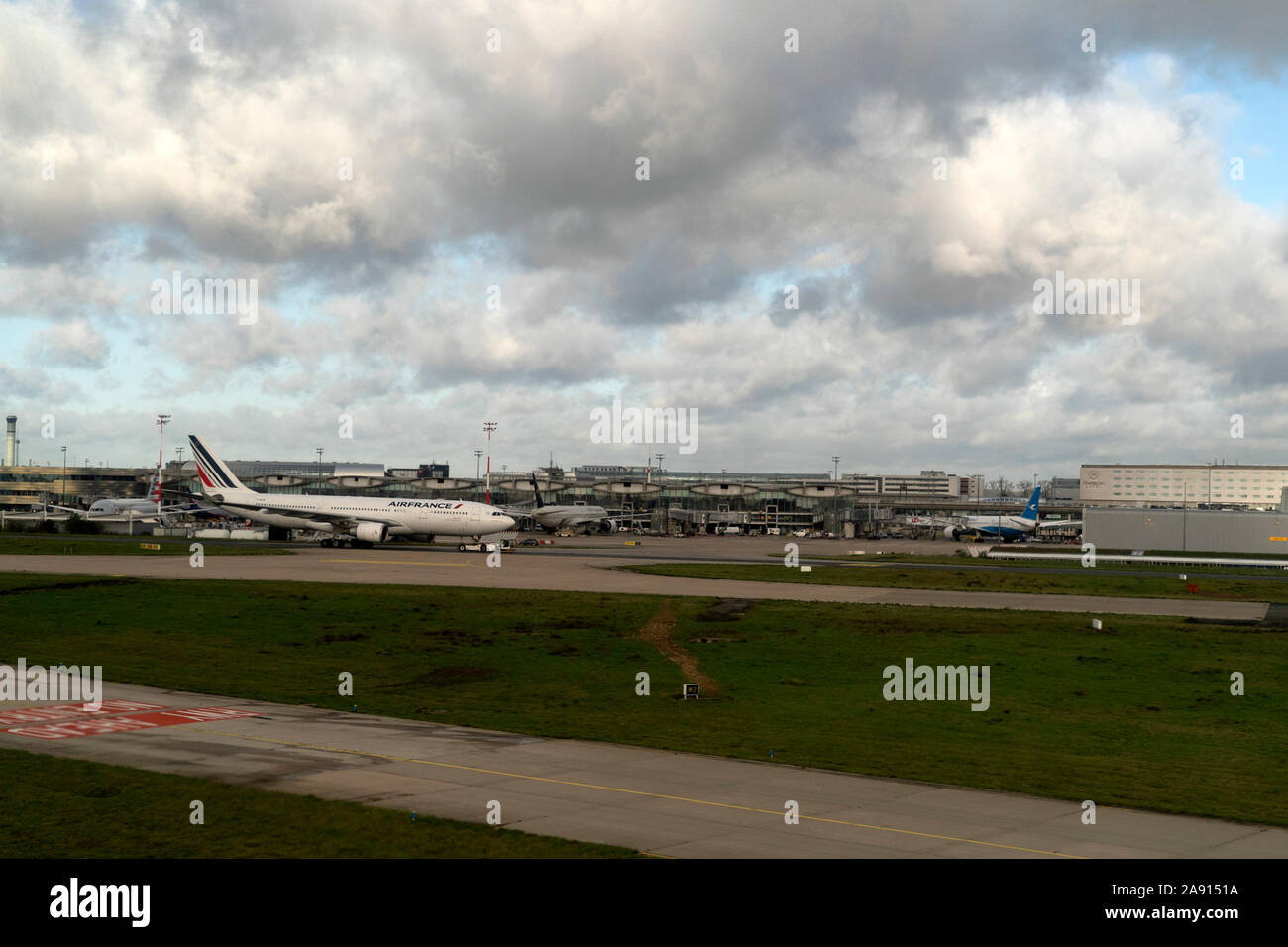 PARIS, FRANCE - NOVEMBER 7 2019 - Vharles de Gaulle CDG airport landing ...