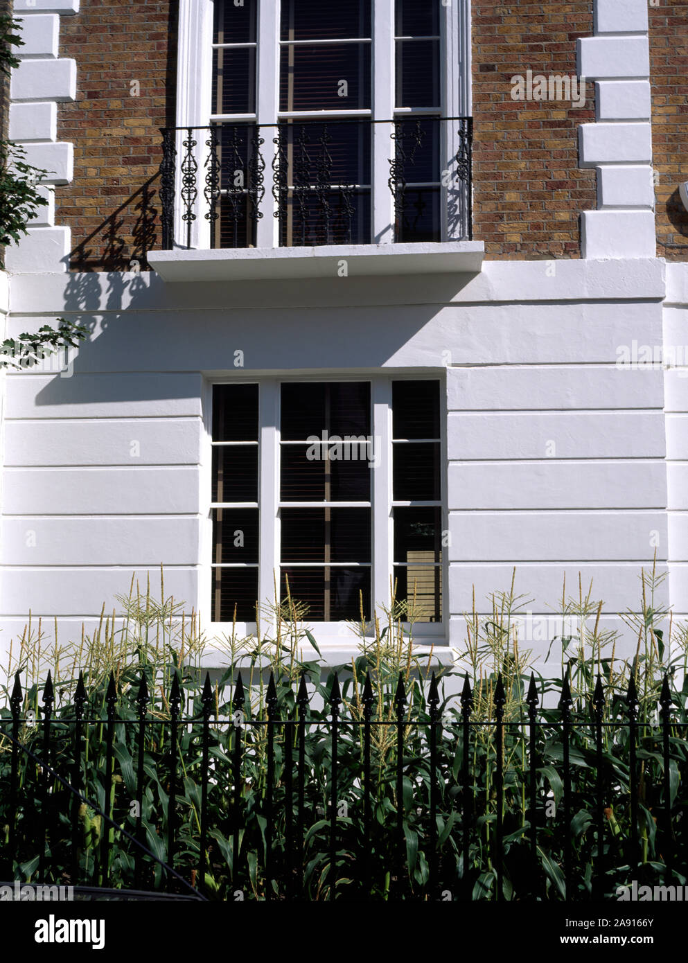 Exterior of house in London UK Stock Photo - Alamy