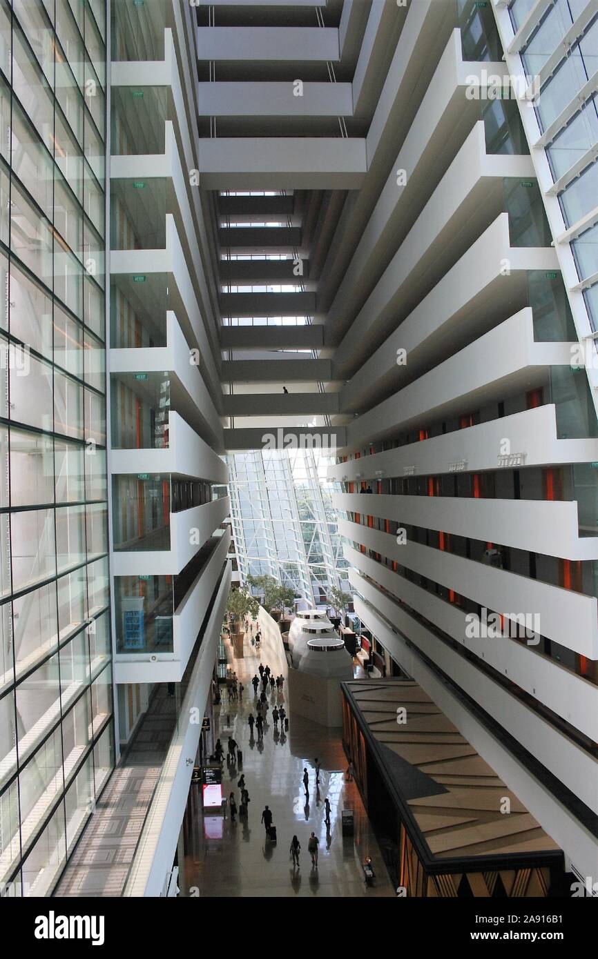 People shopping inside Marina Bay Sands resort Stock Photo - Alamy