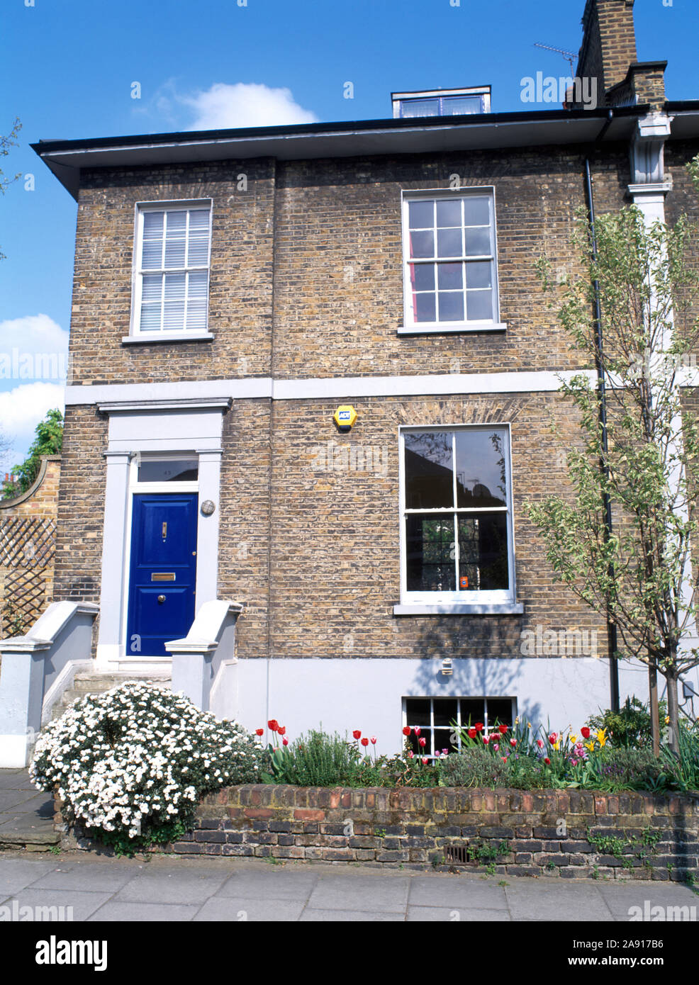 Exterior of house in London UK Stock Photo - Alamy