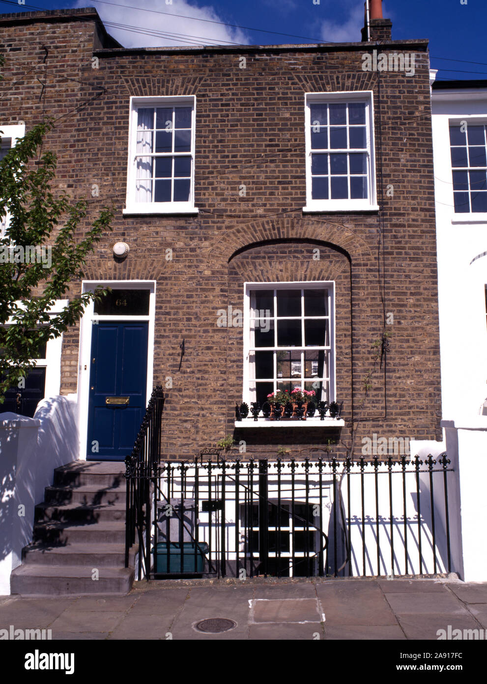 Exterior of house in London UK Stock Photo - Alamy