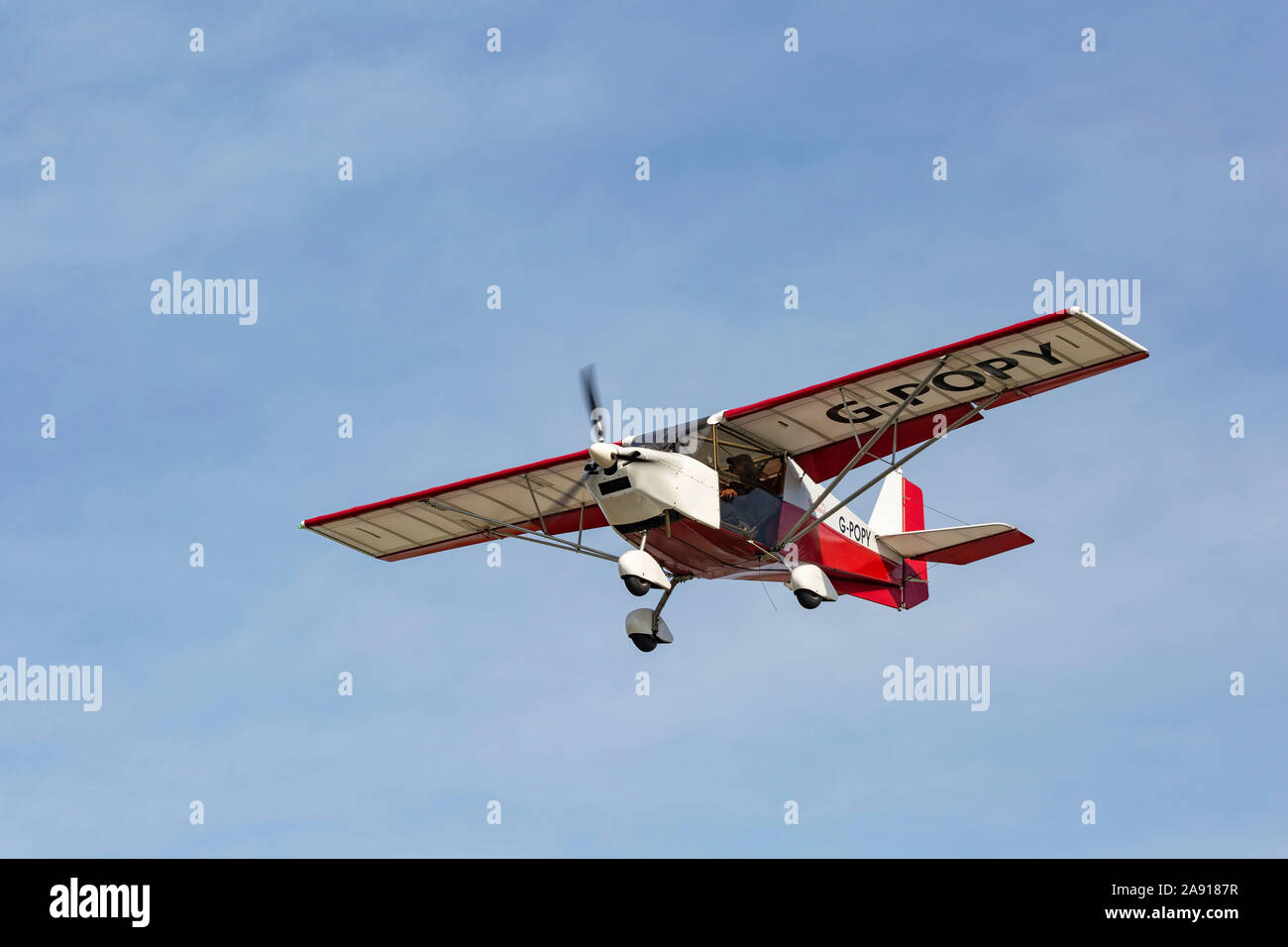 Skyranger microlight landing hi-res stock photography and images - Alamy