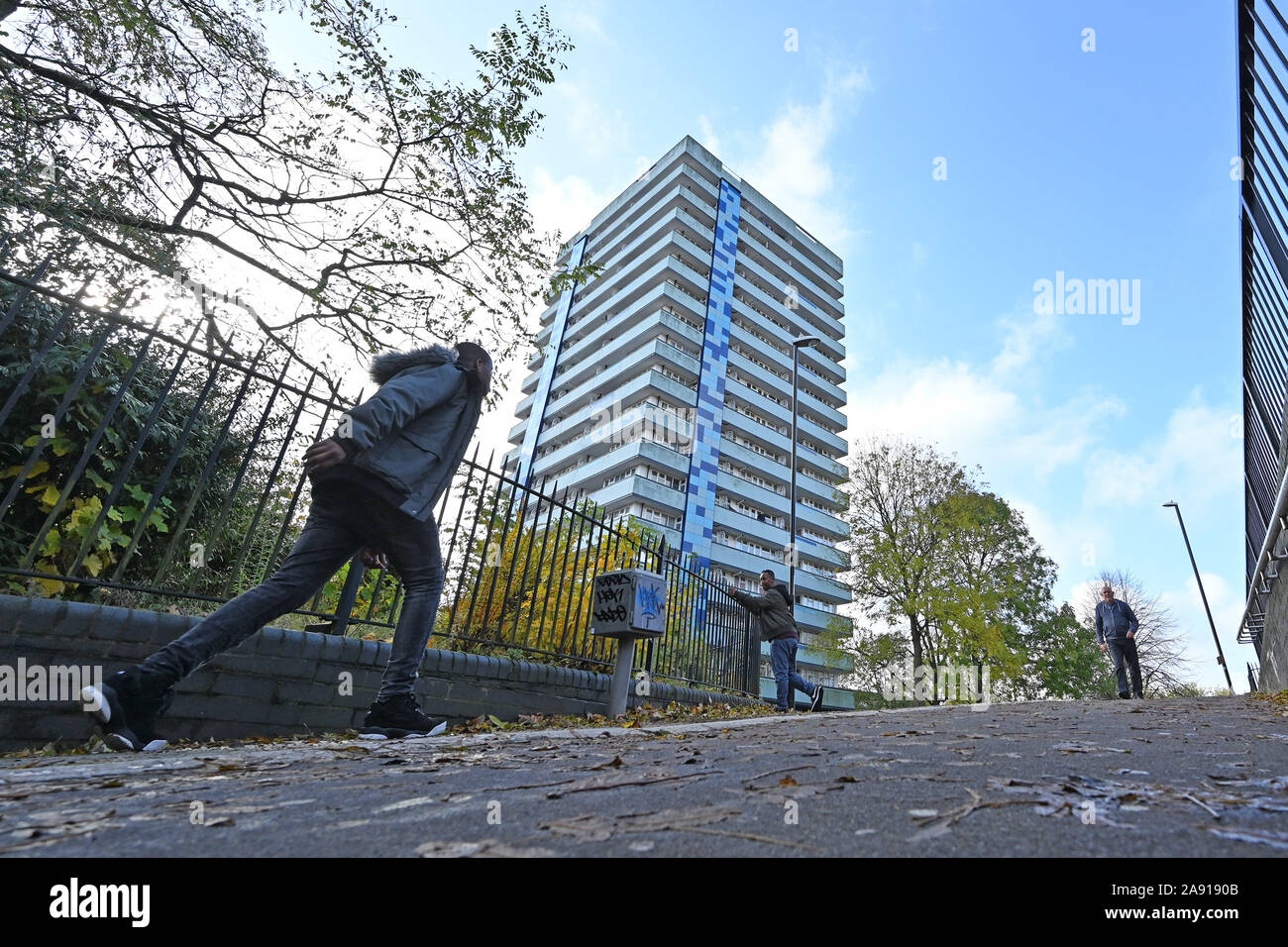 Coventry high rise flats tower blocks hi-res stock photography and ...