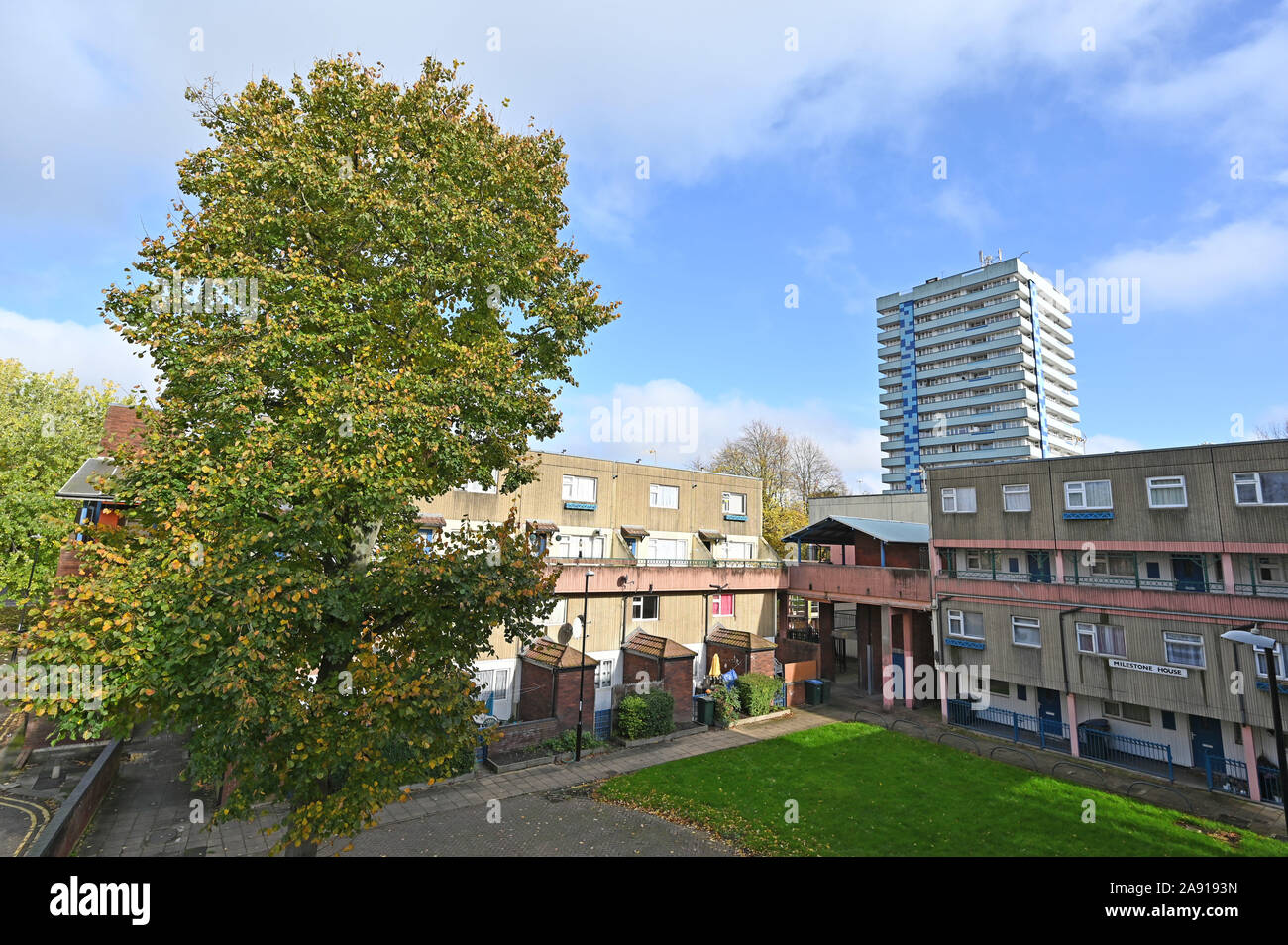 Coventry high rise flats tower blocks hi-res stock photography and ...