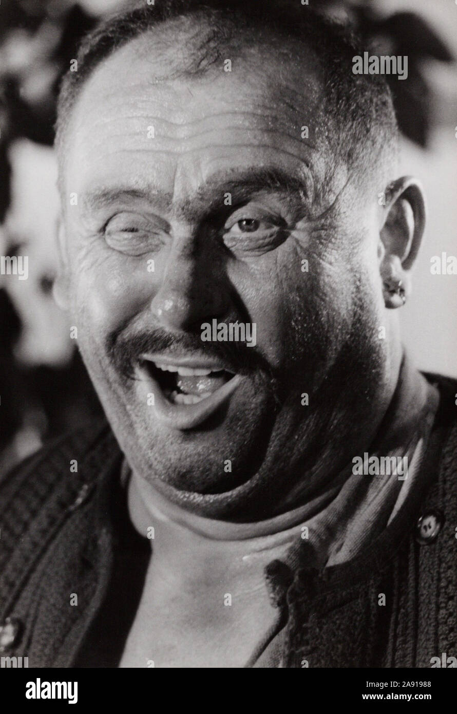 Gert Fröbe, deutscher Schauspieler, im Spielfilm "Via Mala ...