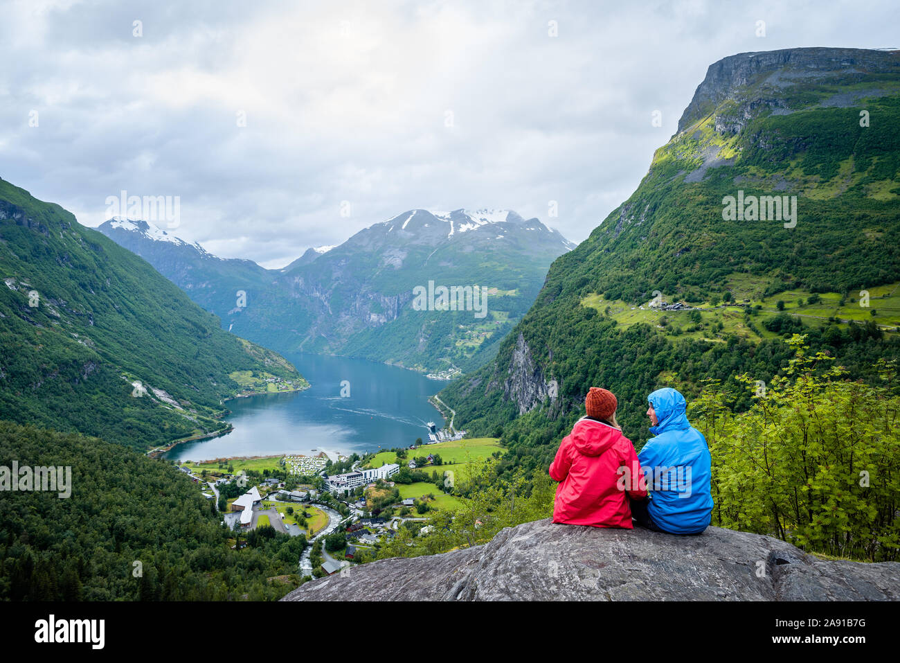 Geiranger tourist hi-res stock photography and images - Alamy