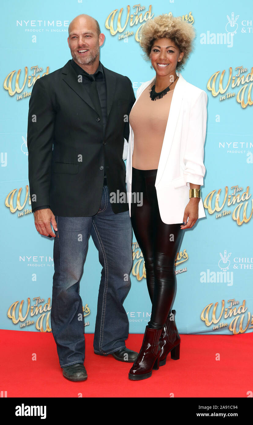 Zoe williams james crossley hi-res stock photography and images - Alamy