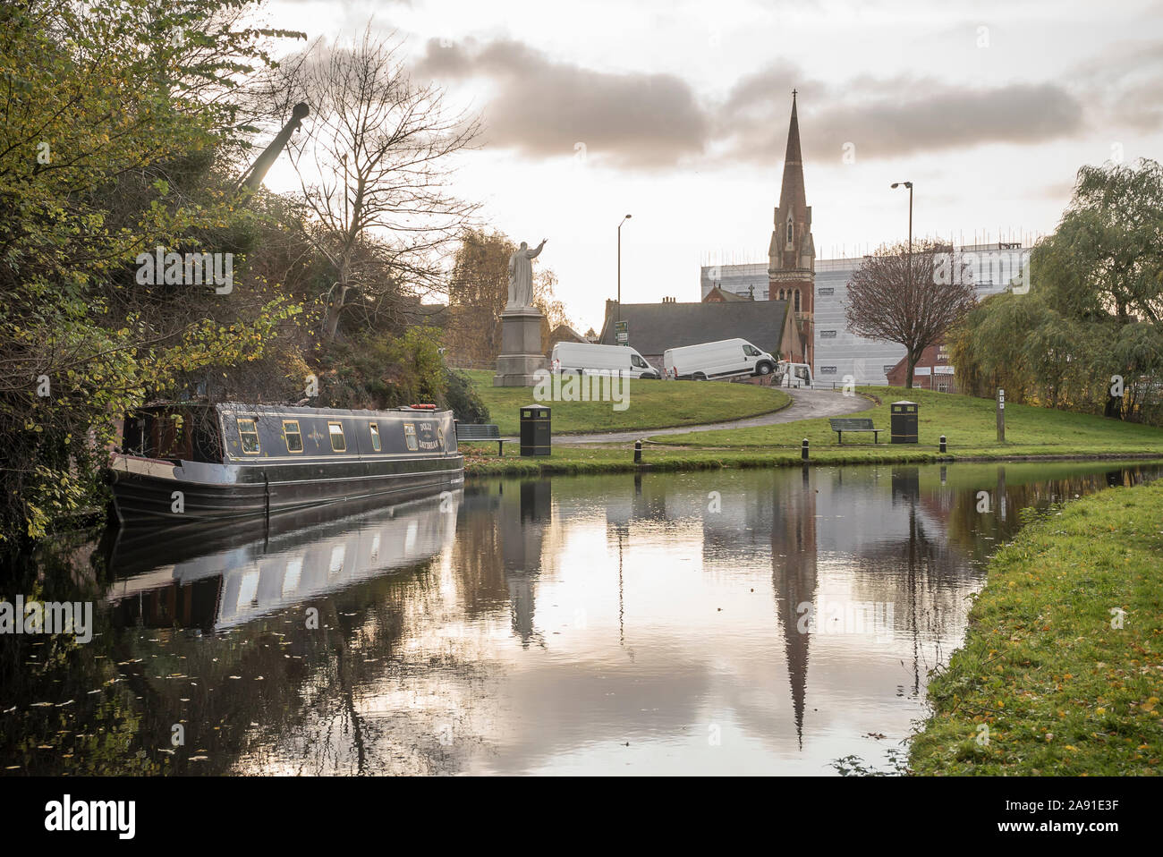 Moorings kidderminster canal hi-res stock photography and images - Alamy