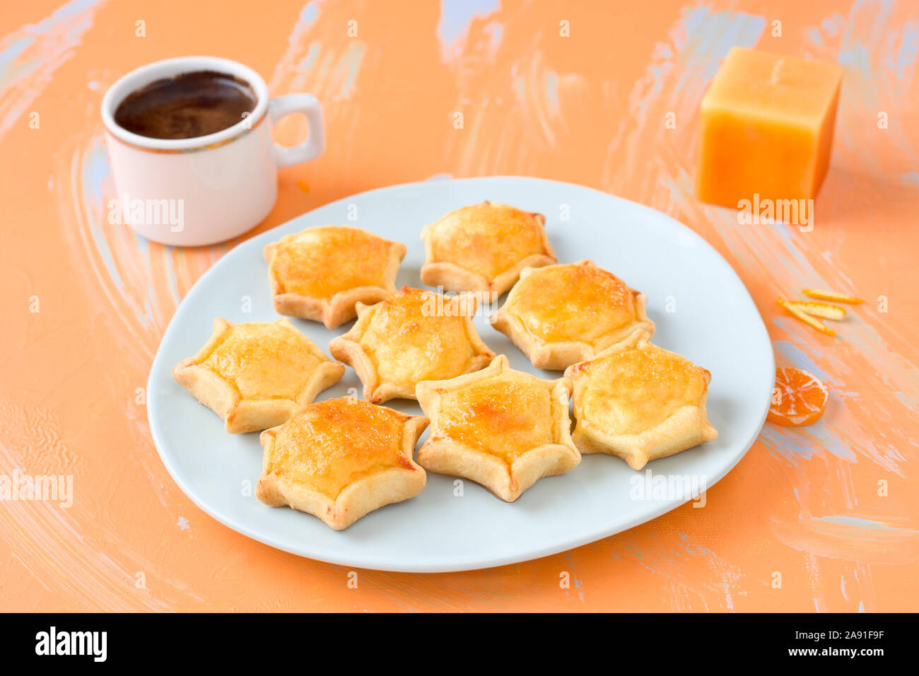 Pardule sarde typical Sardinian sweet Stock Photo - Alamy