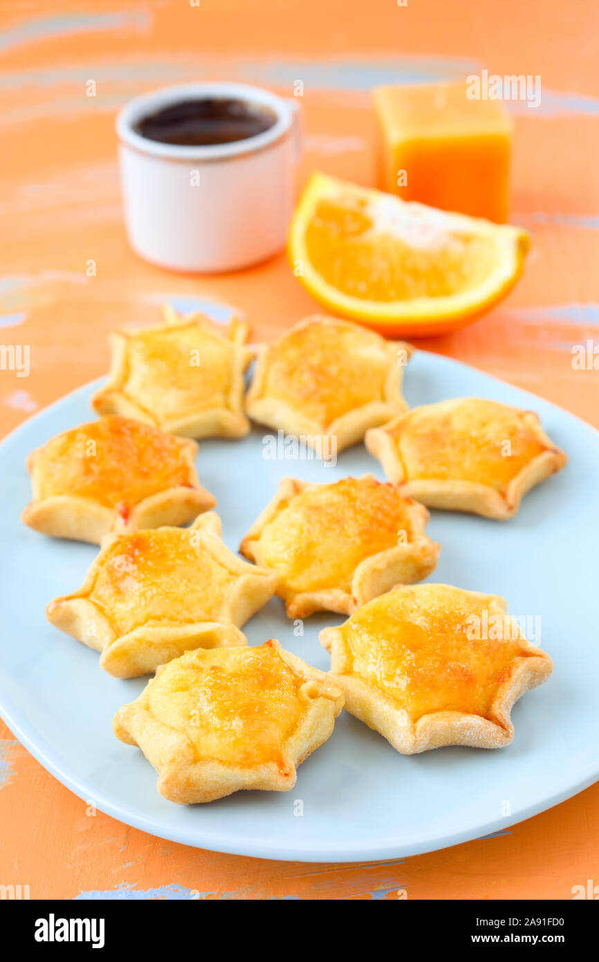 Sardinian cakes hi-res stock photography and images - Alamy