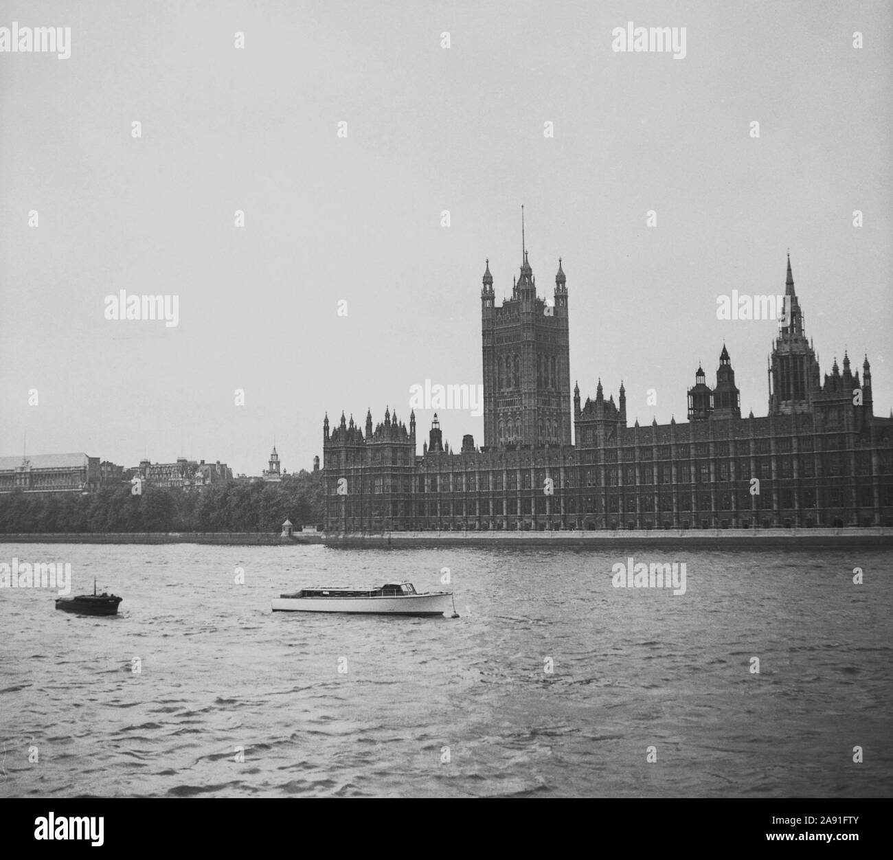 1950s, historical, view from the southbank across the rievr Thames to ...