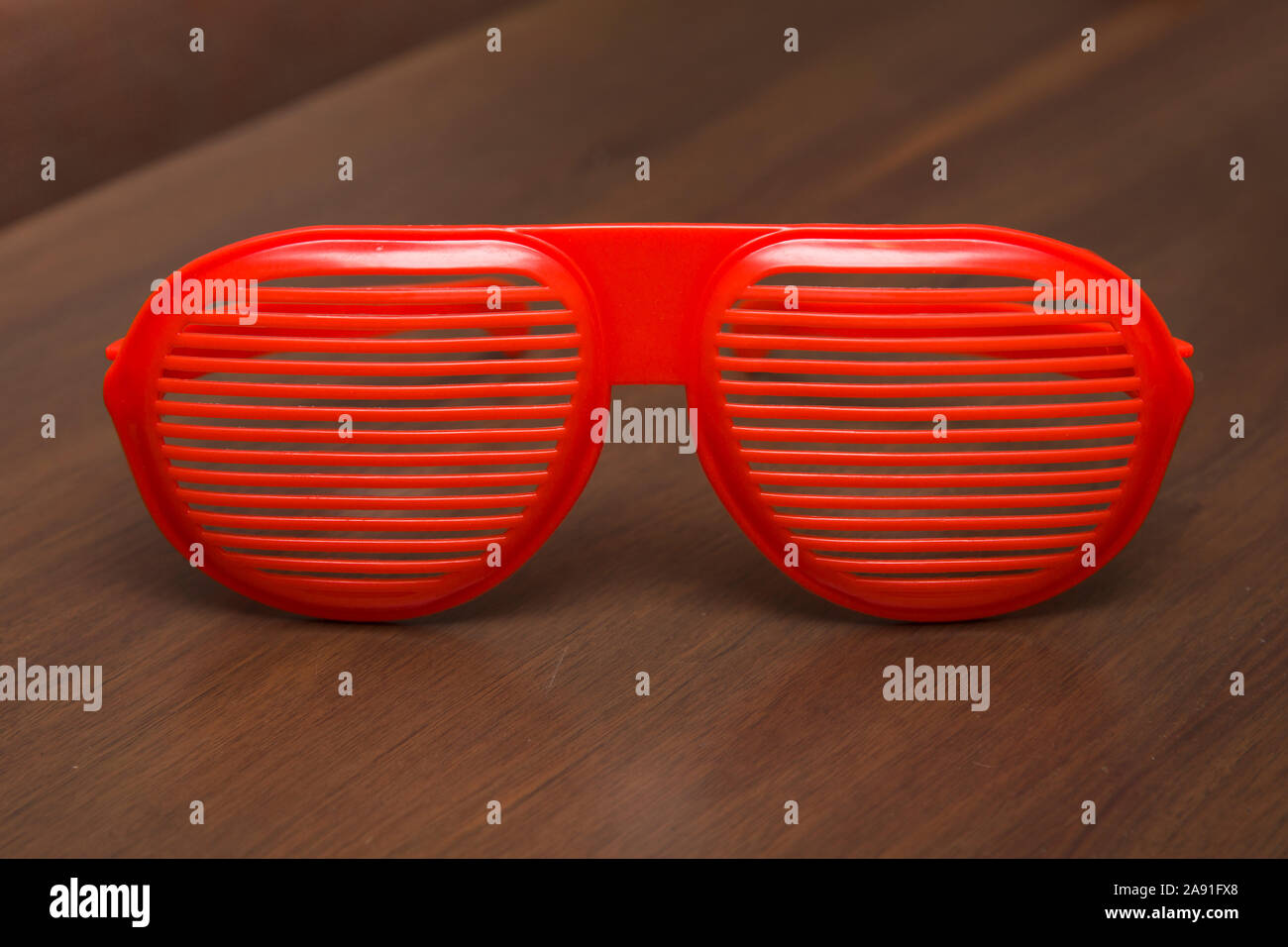 Shutter sunglasses hi-res stock photography and images - Alamy