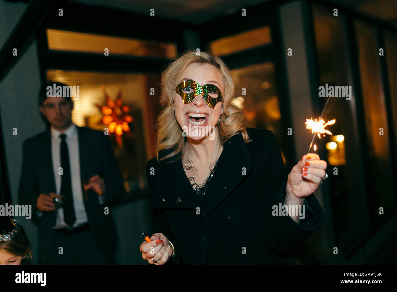 Happy blonde family hi-res stock photography and images - Alamy